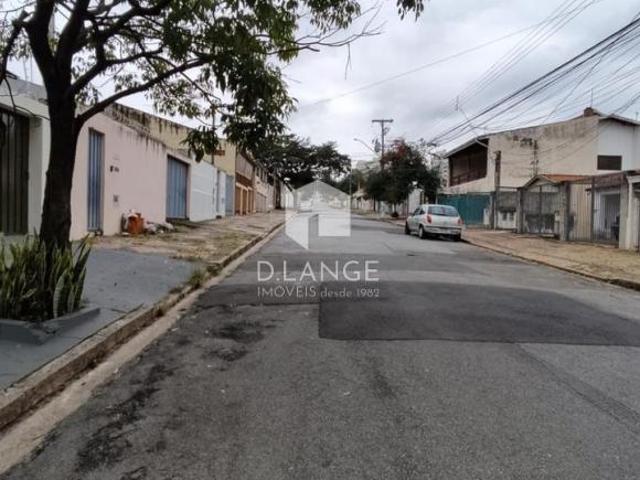 Casa à venda no bairro Vila Industrial em Campinas SP