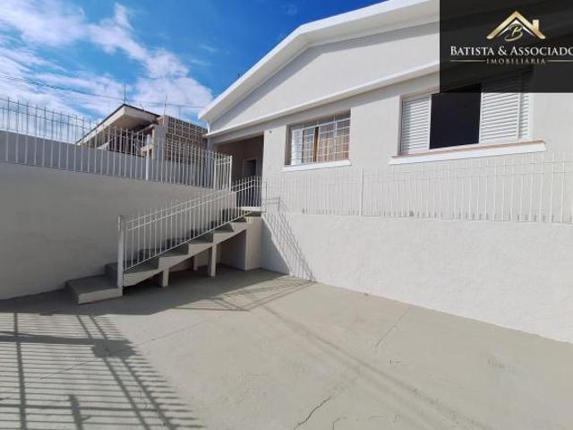 Casa à venda no bairro Vila Joaquim Inácio Campinas/SP