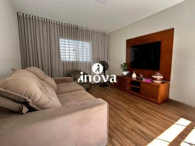 Casa a venda no bairro Vila Olímpica