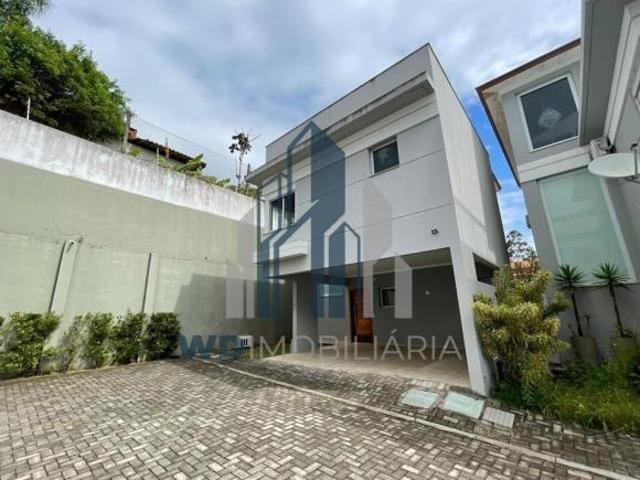 Casa à venda no bairro Vila Oliveira Mogi das Cruzes/SP