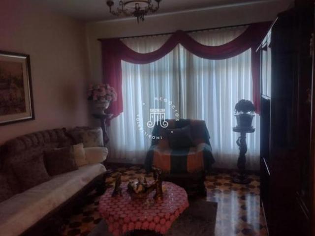 CASA À VENDA NO BAIRRO VILA LIBERDADE EM JUNDIAI/SP
