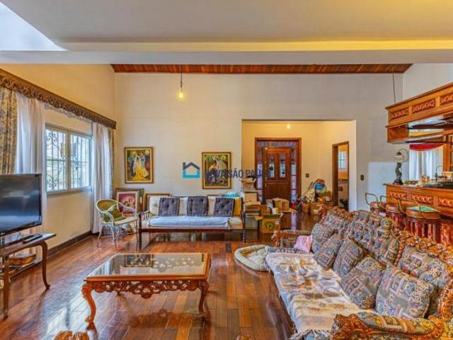 Casa à venda no bairro Vila Mariana 450 m² 6 dormitórios 5 vagas