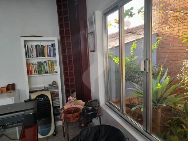 Casa a venda no bairro Vila Santana em Sorocaba