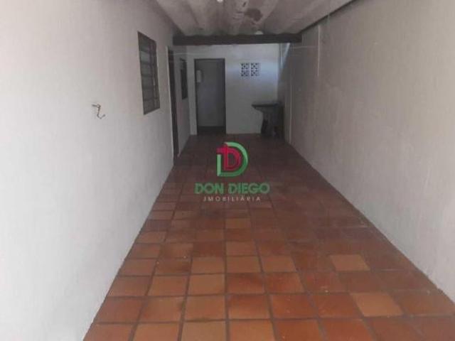 Casa à venda no bairro Vila Portuguesa em Londrina/PR
