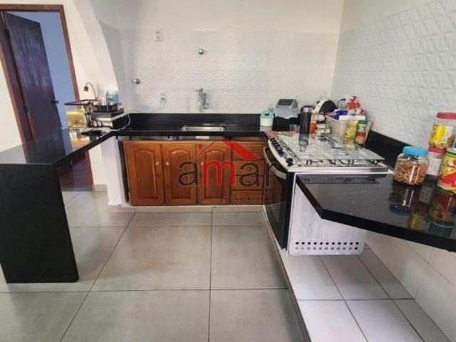 Casa à venda no bairro Vila Pérola em Contagem/MG