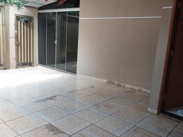 Casa à venda no bairro Vila Taveirópolis em Campo Grande/MS