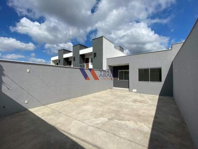 Casa à venda no bairro Vila Verde