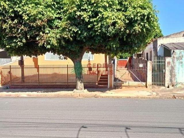 Casa à Venda no Bairro Vila Xavier, Birigui