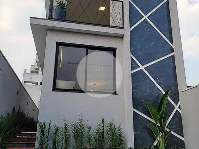 Casa à venda no bairro Villas do Jaguari em Santana de Parnaíba/SP