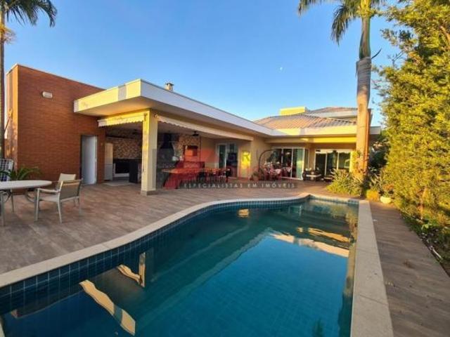 CASA A VENDA NO BAIRRO VILLE SAINTE HÉLENÈ EM CAMPINAS 380,00 M² DE ÁREA ÚTIL, 680 M² DE TERRENO, QU