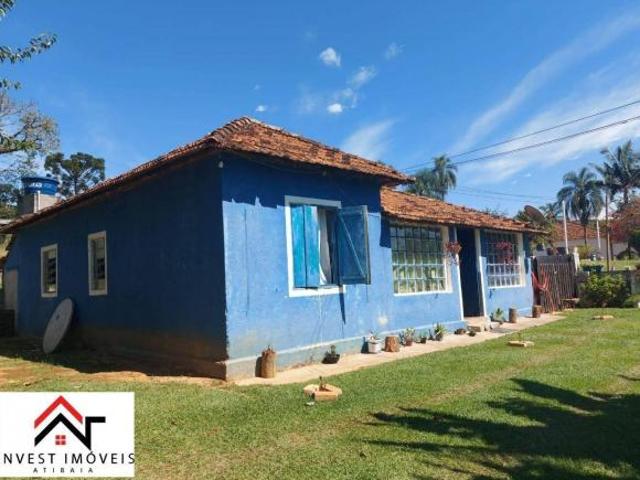 Casa a venda no Bairro Vitória Regia em Atibaia