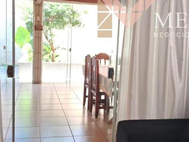 Casa à venda no bairro Zanetti
