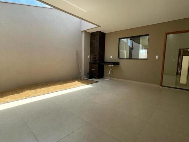 Casa à venda no bairro Zanetti