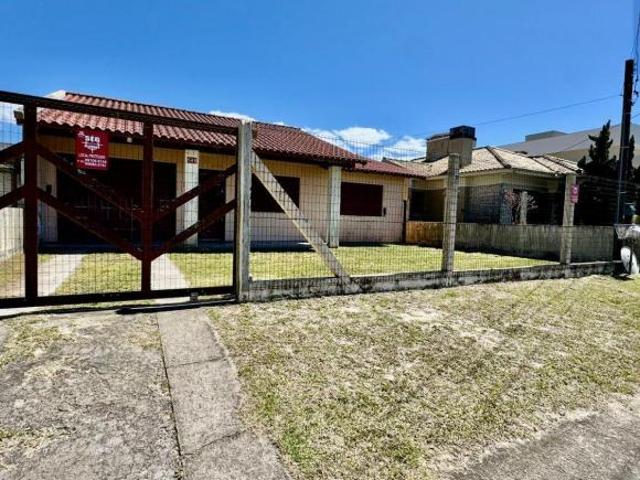Casa à venda no bairro Zona Norte Capão da Canoa/RS