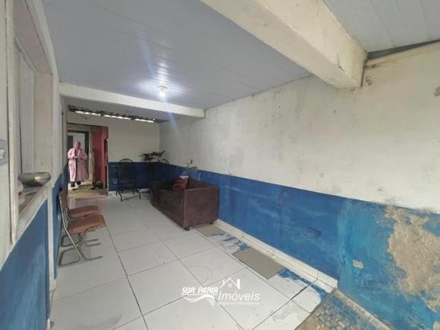 CASA A VENDA NO BALNEÁRIO CARMERY PONTAL DO PARANÁ