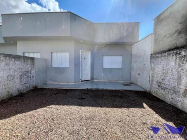 Casa à venda no Balneário Eliane