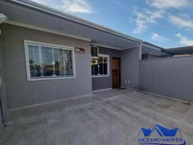 Casa à venda no Balneário Eliane