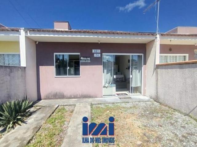 Casa a venda no Balneário Junara