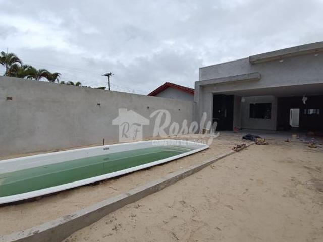 Casa à venda no Balneário Leblon em Pontal do Paraná/PR