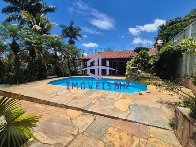 CASA A VENDA NO BANDEIRANTES PAMPULHA, 5 QUARTS, PISCINA E MAIS