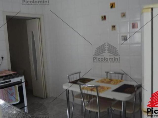Casa à venda no Belenzinho, São Paulo SP: 4 quartos, 2 suítes, 3 banheiros, 147m² de área! Venha con