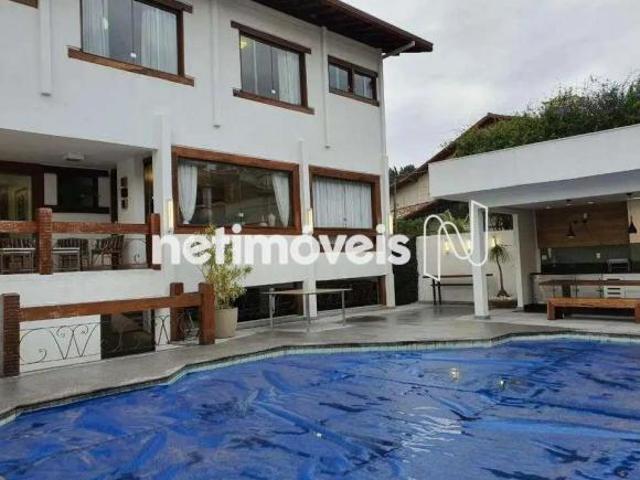Casa a venda no Belvedere, exclusividade, imponência e sofisticação!