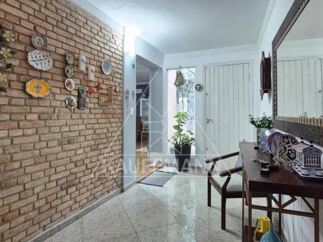 Casa à Venda no Brooklin 3 Dormitórios 1 Suíte 2 Vagas 200m² de Área Construída