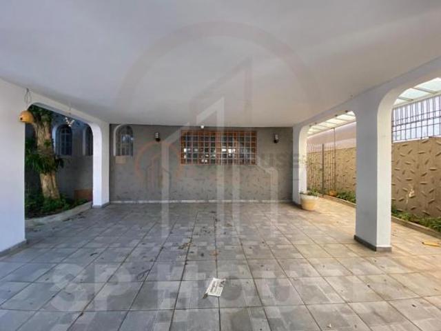 Casa à Venda no Brooklin, 3 quartos, 3 vagas, 309m²