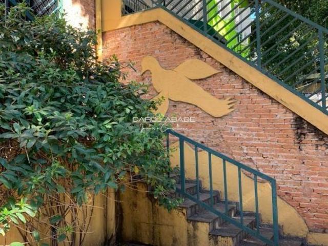 Casa a venda no Brooklin com 3 quartos e 3 vagas ao lado do Metrô