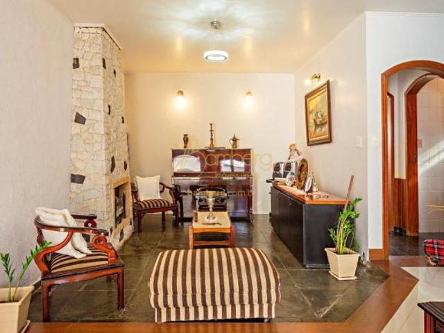 Casa à venda no Brooklin com 4 dormitórios rua silenciosa