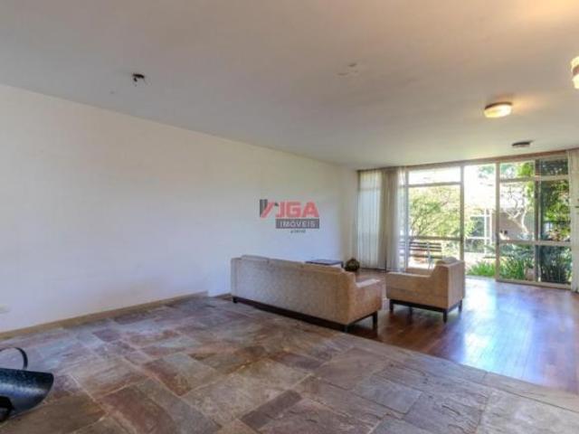 Casa à Venda no Brooklin Paulista | 300m² | 4 Dormitórios | 2 Suítes | 4 Vagas