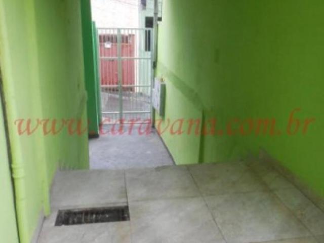 Casa à venda no Bussocaba com 2 quartos