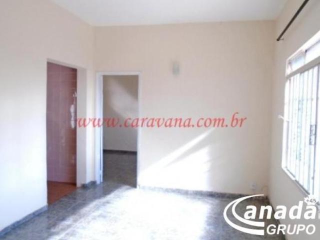 Casa à venda no Bussocaba com 2 quartos