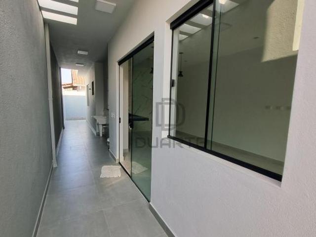 Casa a venda no Golfinhos, 2 Dorm. c/ Suíte Caraguatatuba SP