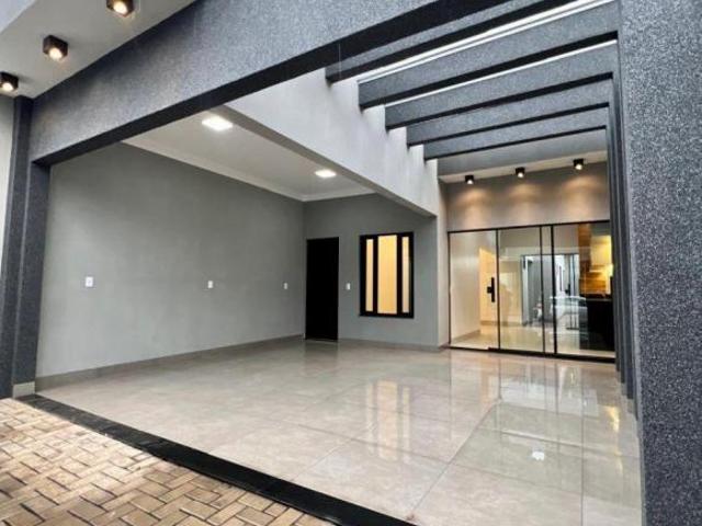 Casa à venda no Gameleira I de 125 m², suíte com closet e cozinha gourmet