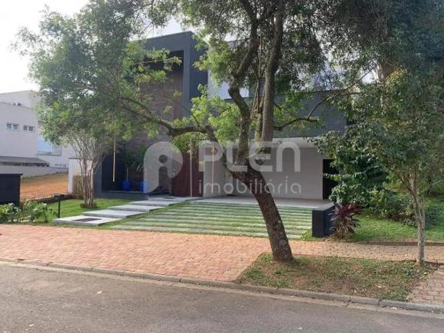 Casa à venda no Genesis 1, Alphaville, Santana de Parnaíba, SP