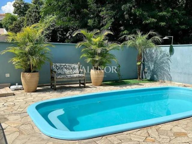 Casa à Venda no Giardino DItalia Piscina Vista para a Mata 3 Dormitórios Itatiba