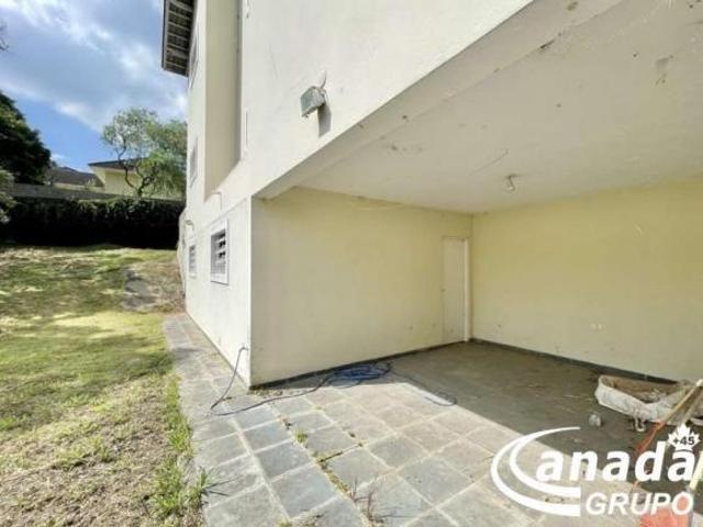 Casa à venda no Granja Viana II com 3 quartos