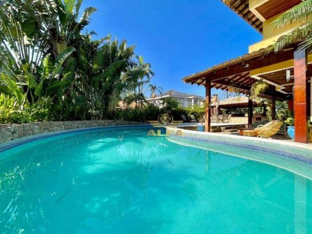 Casa à Venda no Granvile em Guarujá | Alfa Imóveis Guarujá