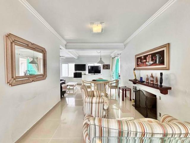 Casa à venda no Guaiúba no Guarujá, SP | QVista Inteligência Imobiliária Guarujá