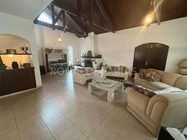 Casa à venda no Guarapiranga / Zona Sul