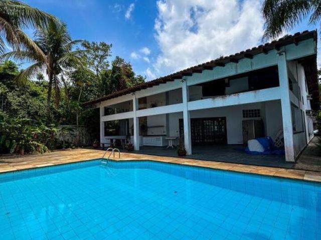 Casa à venda no Guarujá, condomínio Granville na praia da Enseada