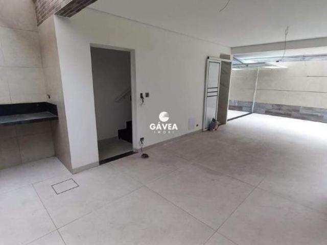 Casa à venda no Guilhermina em Praia Grande