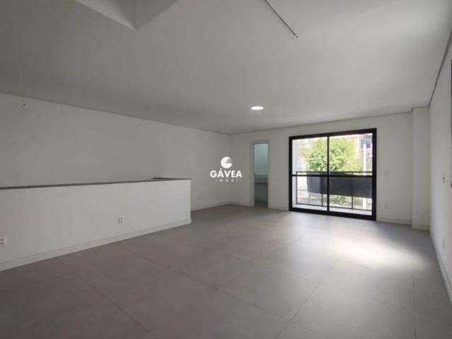 Casa à venda no Embaré em Santos