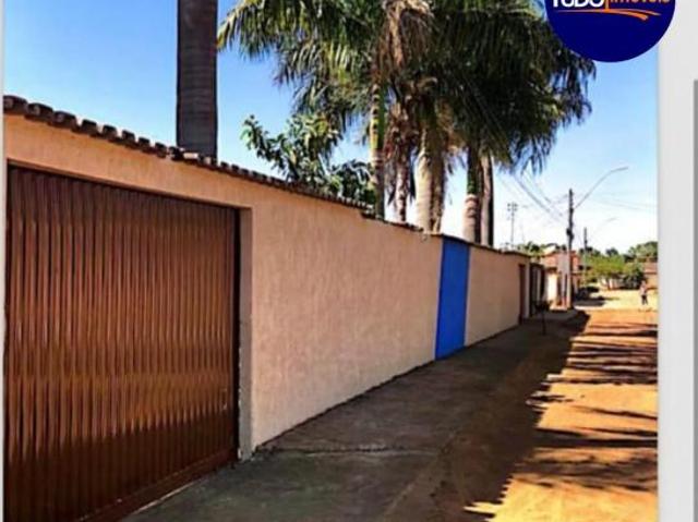 Casa à venda no Engenho das Lages, Gama DF: 3 quartos, 2 salas, 2 banheiros, 4 vagas, 200m². Aprovei