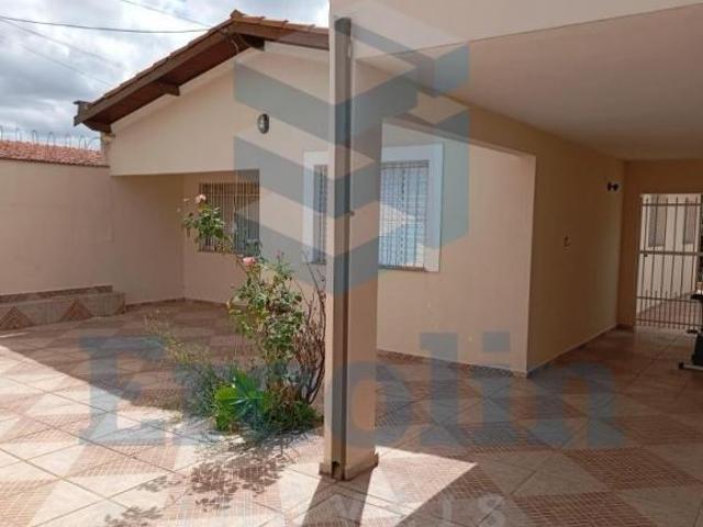 CASA À VENDA NO ÉDEN EM SOROCABA SP