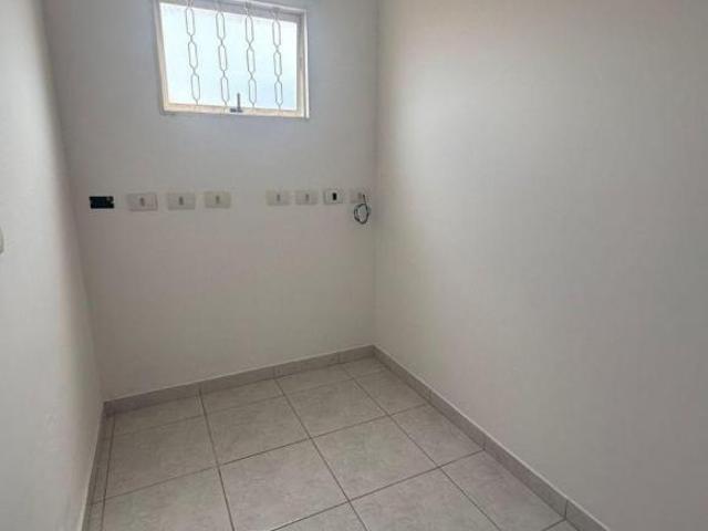 CASA À VENDA NO ESTORIL TAUBATÉ