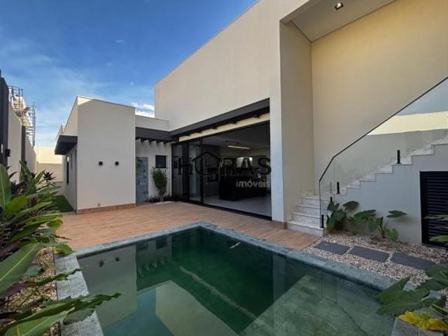 Casa à Venda no Florais da Mata em Várzea Grande | 240 m² | 3 Suítes