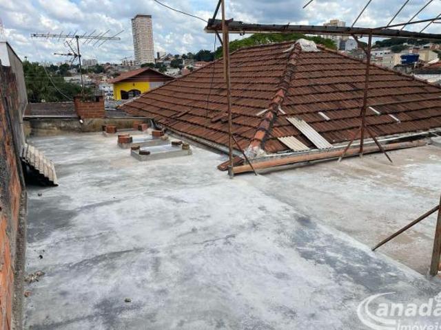 Casa à venda no Km 18 com 3 quartos