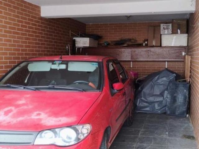 Casa à venda no Km 18 com 5 quartos